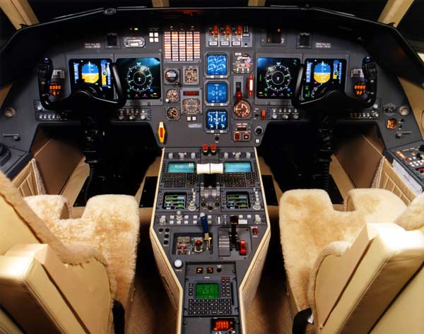 Resultado Cockpit Test Cavok n°17 – Dassault Falcon 2000/2000EX – Cavok ...