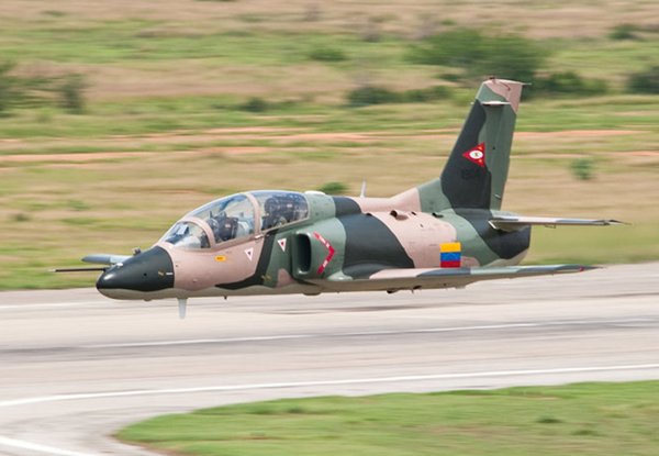 Em agosto chegarão mais 12 aeronaves K-8 para Venezuela – Cavok Brasil