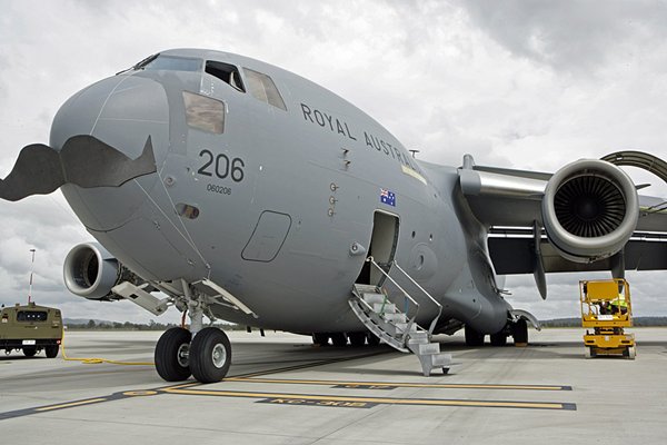 IMAGEM: C-17 “Movember” da RAAF – Cavok Brasil