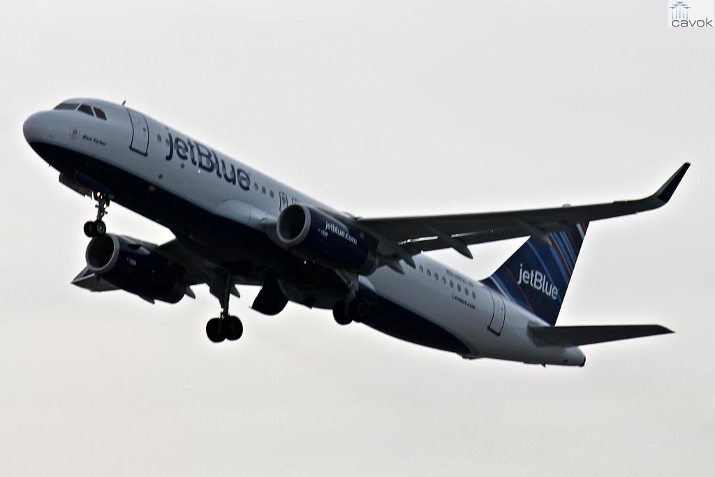 IMAGENS: JetBlue apresenta o primeiro Airbus A320 com Sharklets da ...