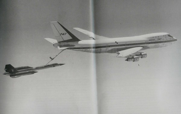 Boeing 747 “Tanker” – Cavok Brasil