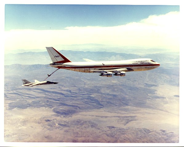 Boeing 747 “Tanker” – Cavok Brasil