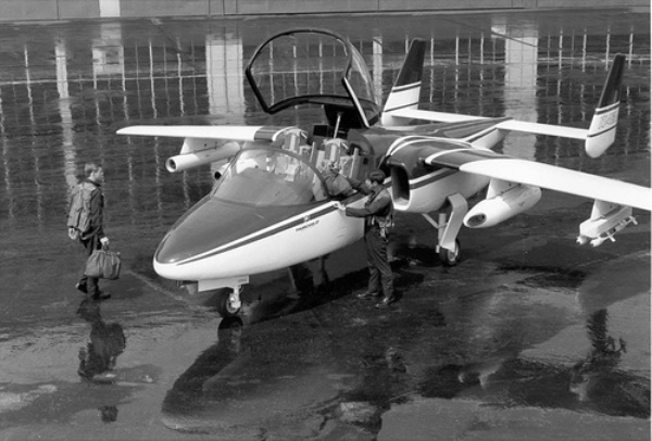 AERONAVES “QUASE” FAMOSAS: Fairchild T-46 ‘Eaglet’ – Cavok Brasil