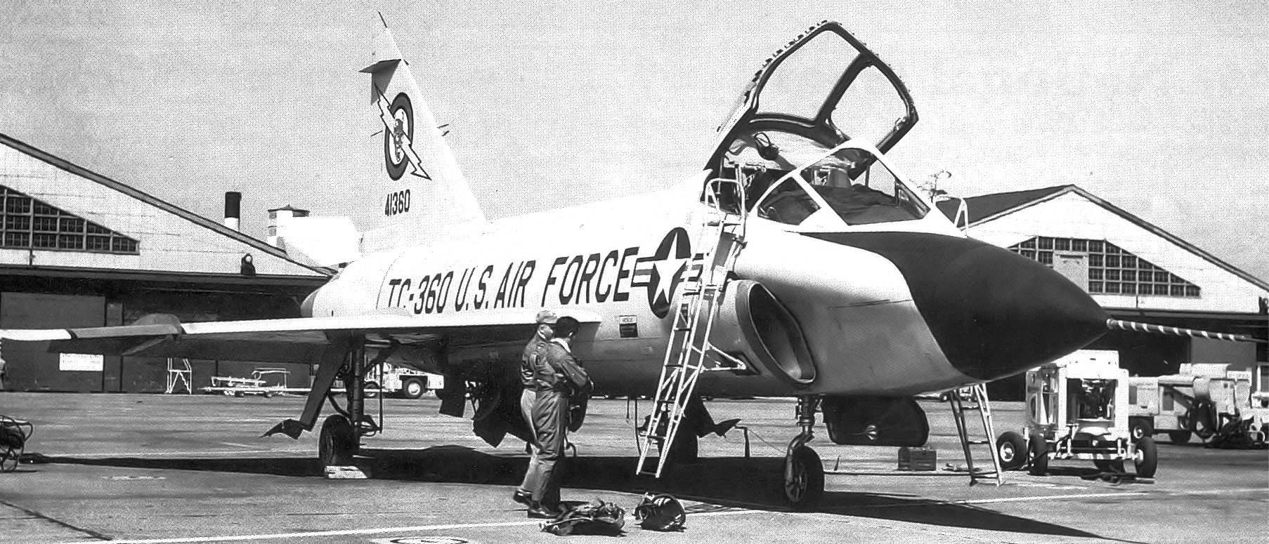 AERONAVES (QUASE) FAMOSAS: Convair TF-102A Delta Dagger – Cavok Brasil