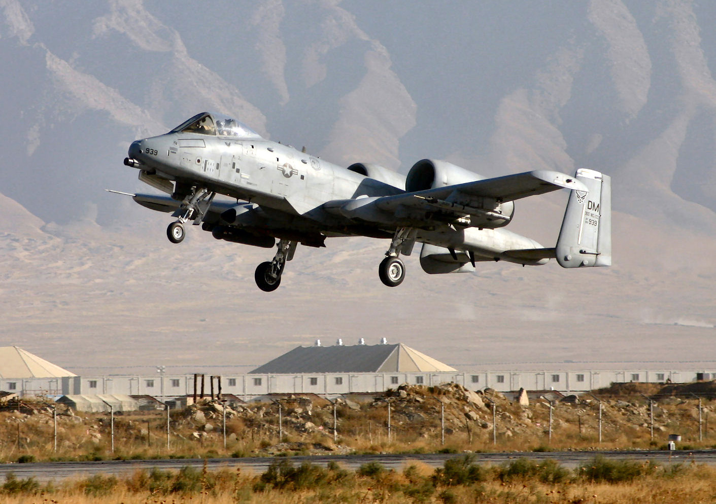 "A" de ataque: Fairchild Republic A-10 Thunderbolt II (Warthog) - Cavok ...
