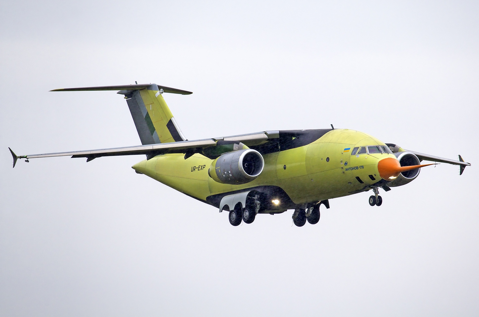 VÍDEO/IMAGENS: Antonov AN-178 realiza primeiro voo – Cavok Brasil