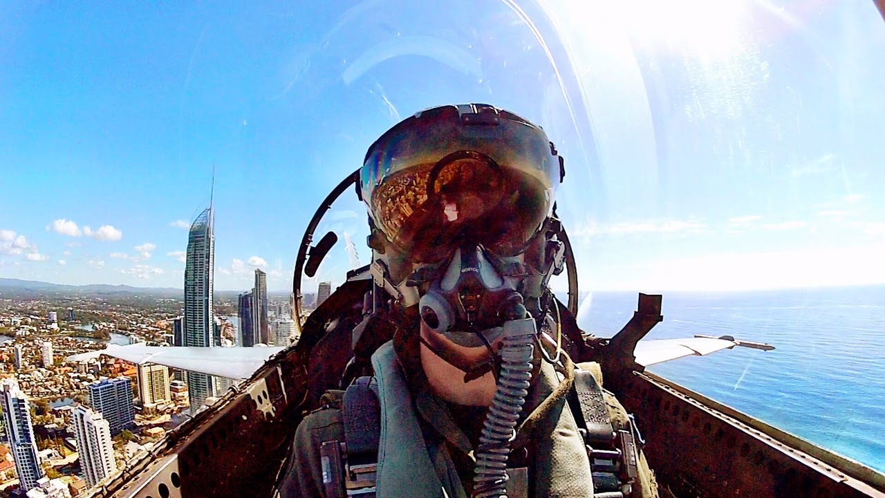 VÍDEO: Australian Hornet Ball 2014 – Cavok Brasil