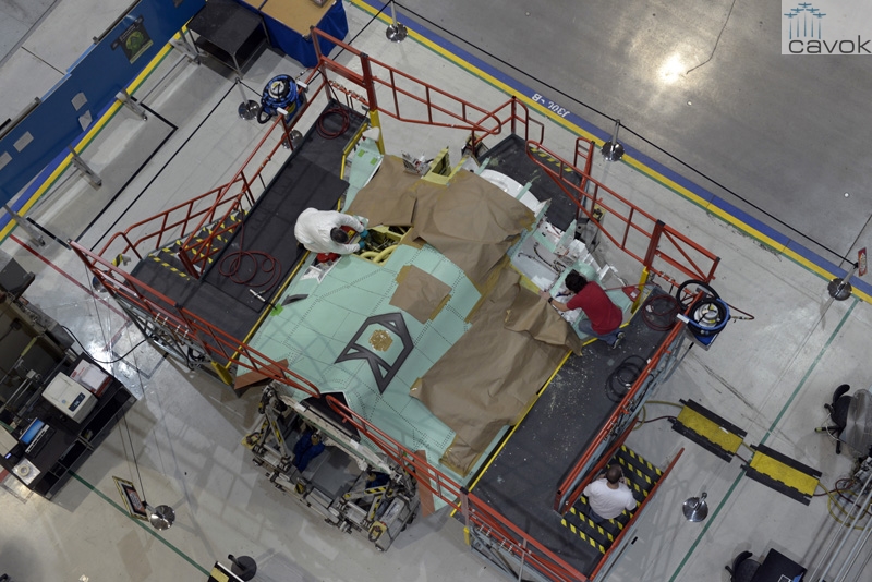 Northrop produziu a primeira fuselagem central para o primeiro F-35A do ...