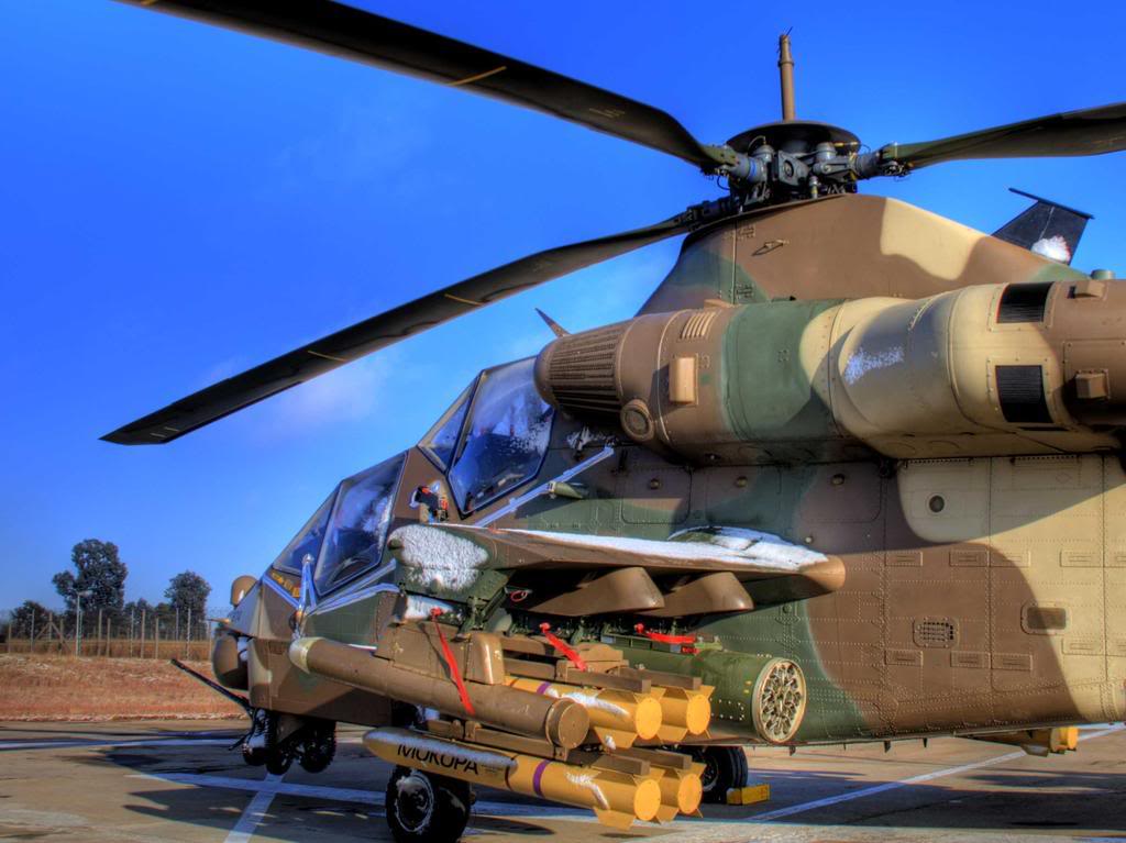 África do Sul pretende lançar nova versão do helicóptero Rooivalk ...