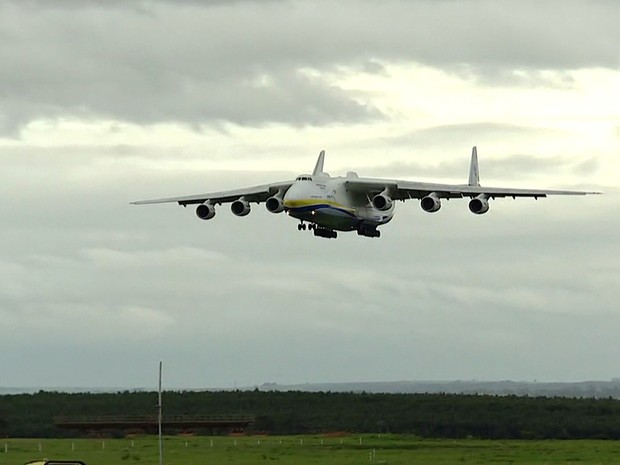 VÍDEO: An-225 pousa em Viracopos pela primeira vez – Cavok Brasil