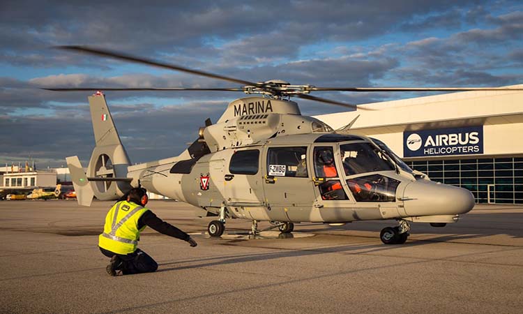 Marinha do México recebe adicionais helicópteros AS565 MBe Panther e ...
