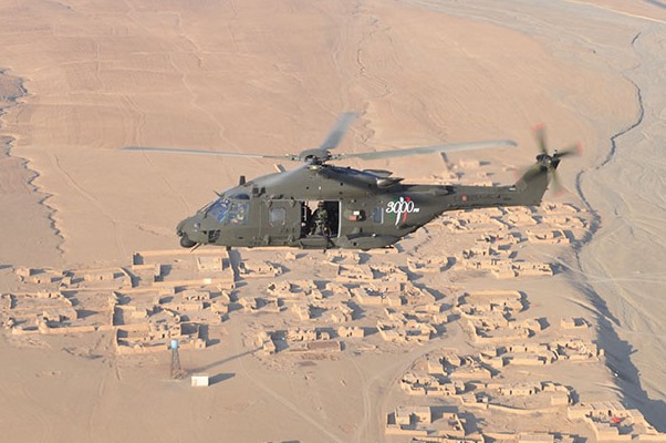 Helicópteros UH-90 do Exército Italiano atingem 3.000 horas de voo no ...