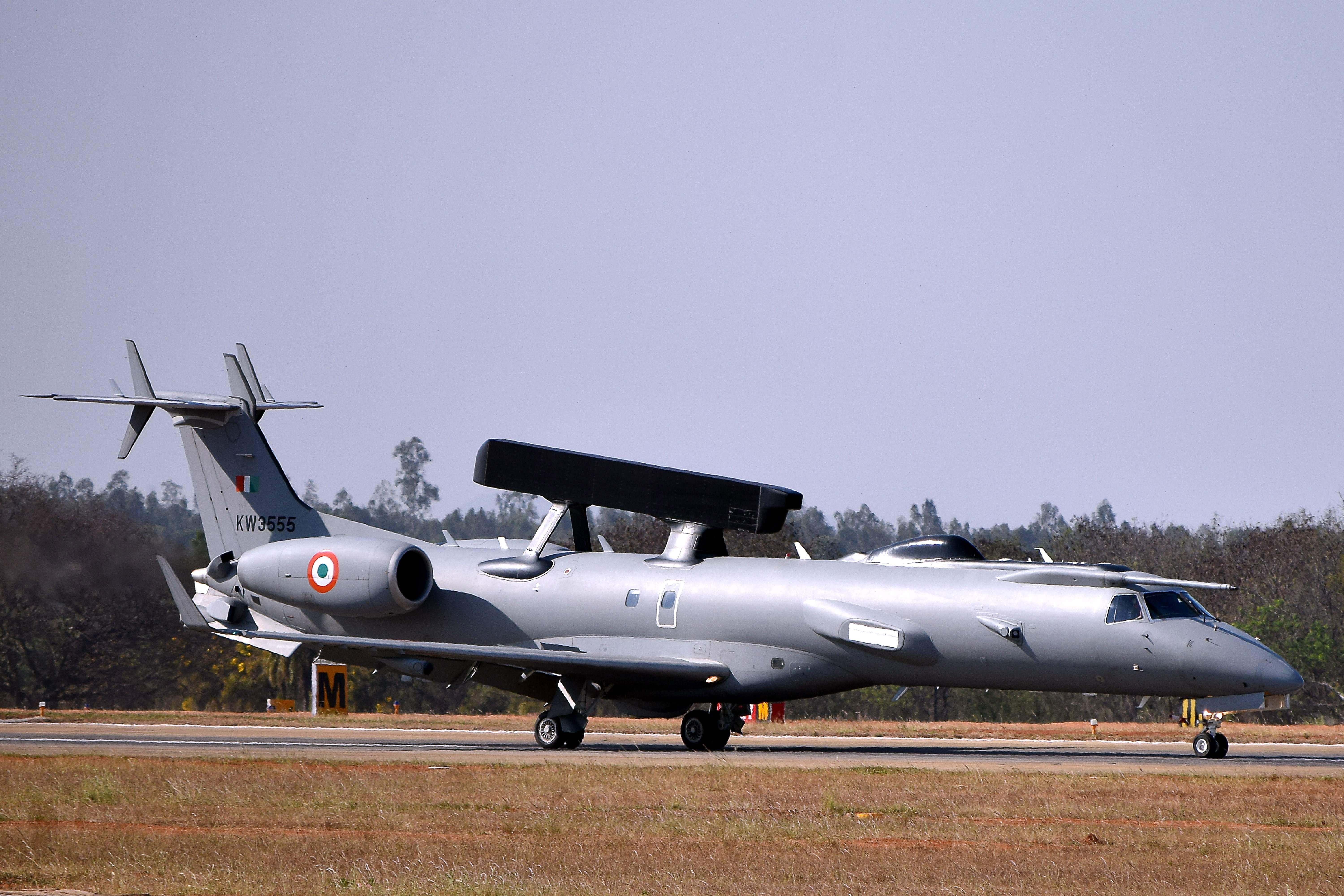 AERO INDIA 2017: Força Aérea da Índia recebe oficialmente a primeira ...