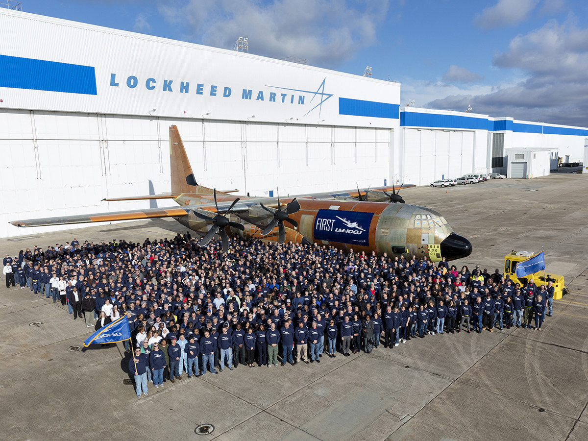 Lockheed realiza rollout do primeiro LM-100J Super Hercules – Cavok Brasil