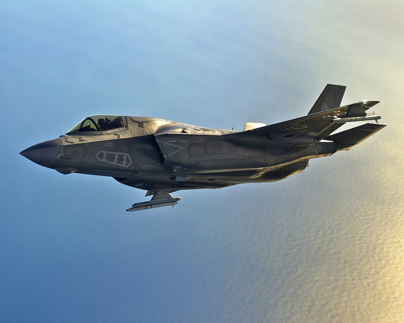 F-35B dispara ASRAAM – Cavok Brasil