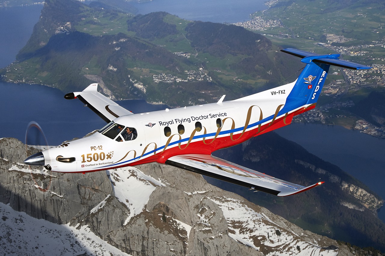 IMAGENS: Pilatus entrega 1.500º turboélice PC-12 – Cavok Brasil