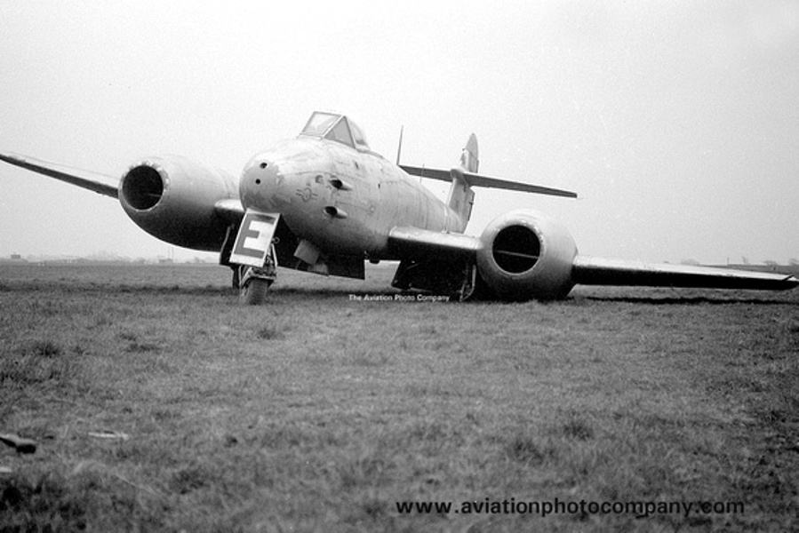 AERONAVES FAMOSAS: Gloster Meteor, o único jato Aliado que combateu na ...
