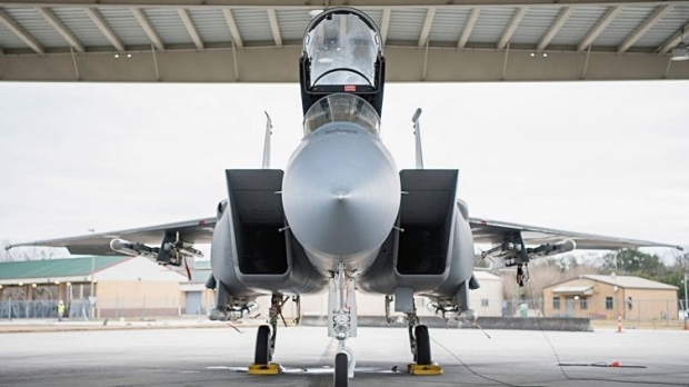 Boeing realiza teste em voo de caça F-15C Eagle equipado com CFTs ...