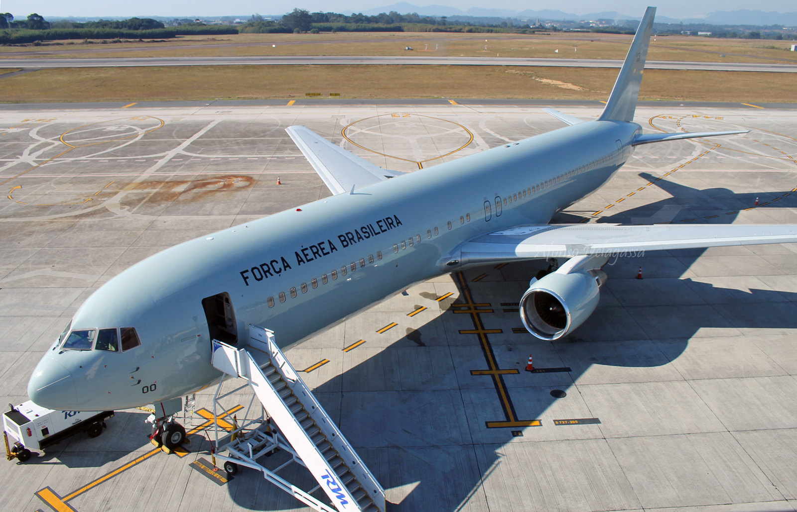 FAB abre licitação para compra de aeronave Boeing 767 – Cavok Brasil