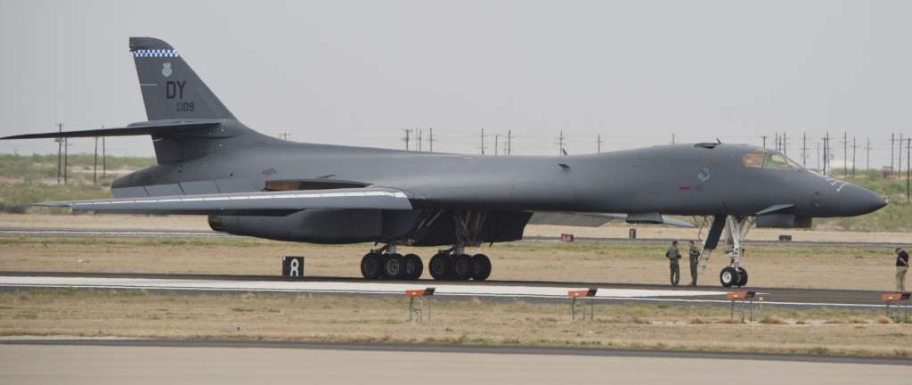Frota de B-1B da USAF com operações de voo suspensas – Cavok Brasil