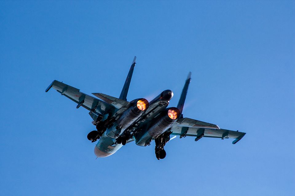 VÍDEO: Sukhoi Su-34 russo atingindo navios com o míssil Kh-35U – Cavok ...