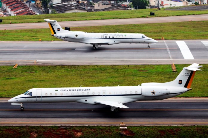 BRASIL: Ministério da Defesa autoriza Bolsonaro a usar aviões da FAB ...