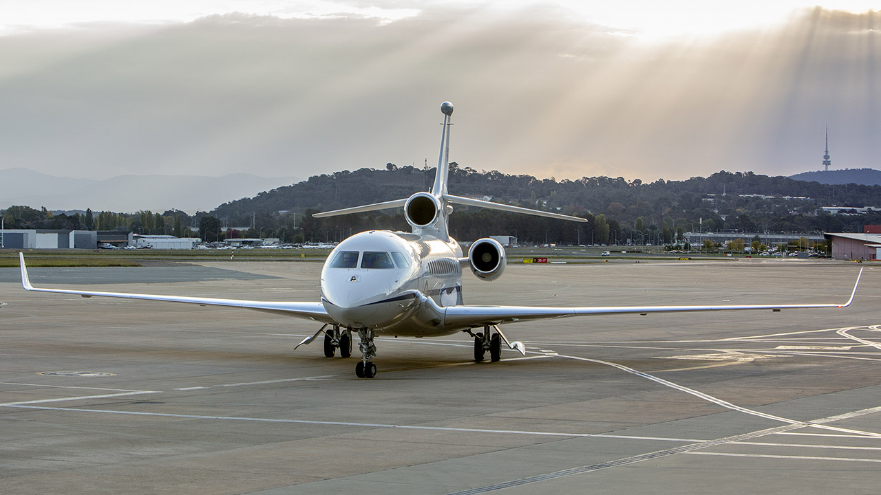 RAAF recebe sua primeira aeronave Falcon 7X VIP – Cavok Brasil