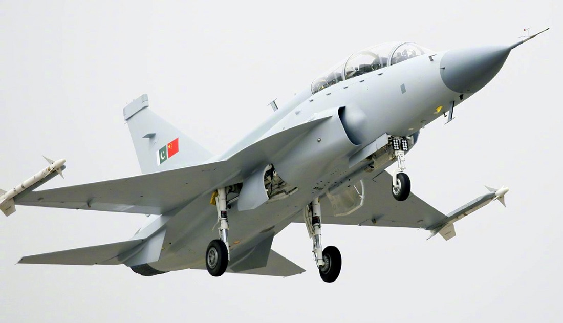 China oferece versão de treinamento do jato FC-1 para o mercado ...