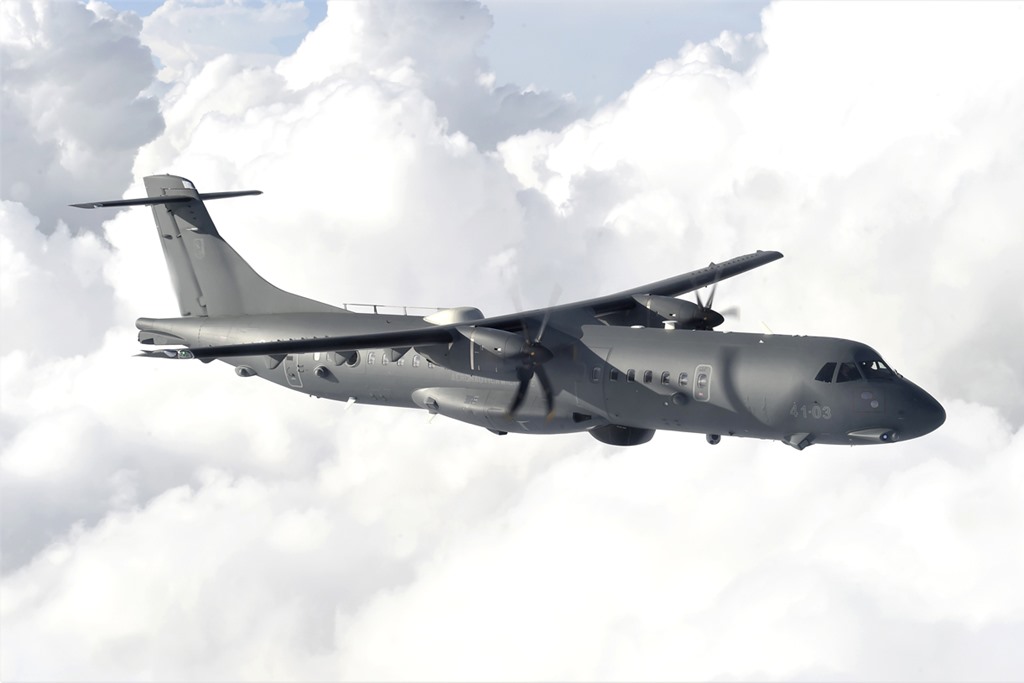 Leonardo assina contrato para fornecer à Itália três aeronaves de ...