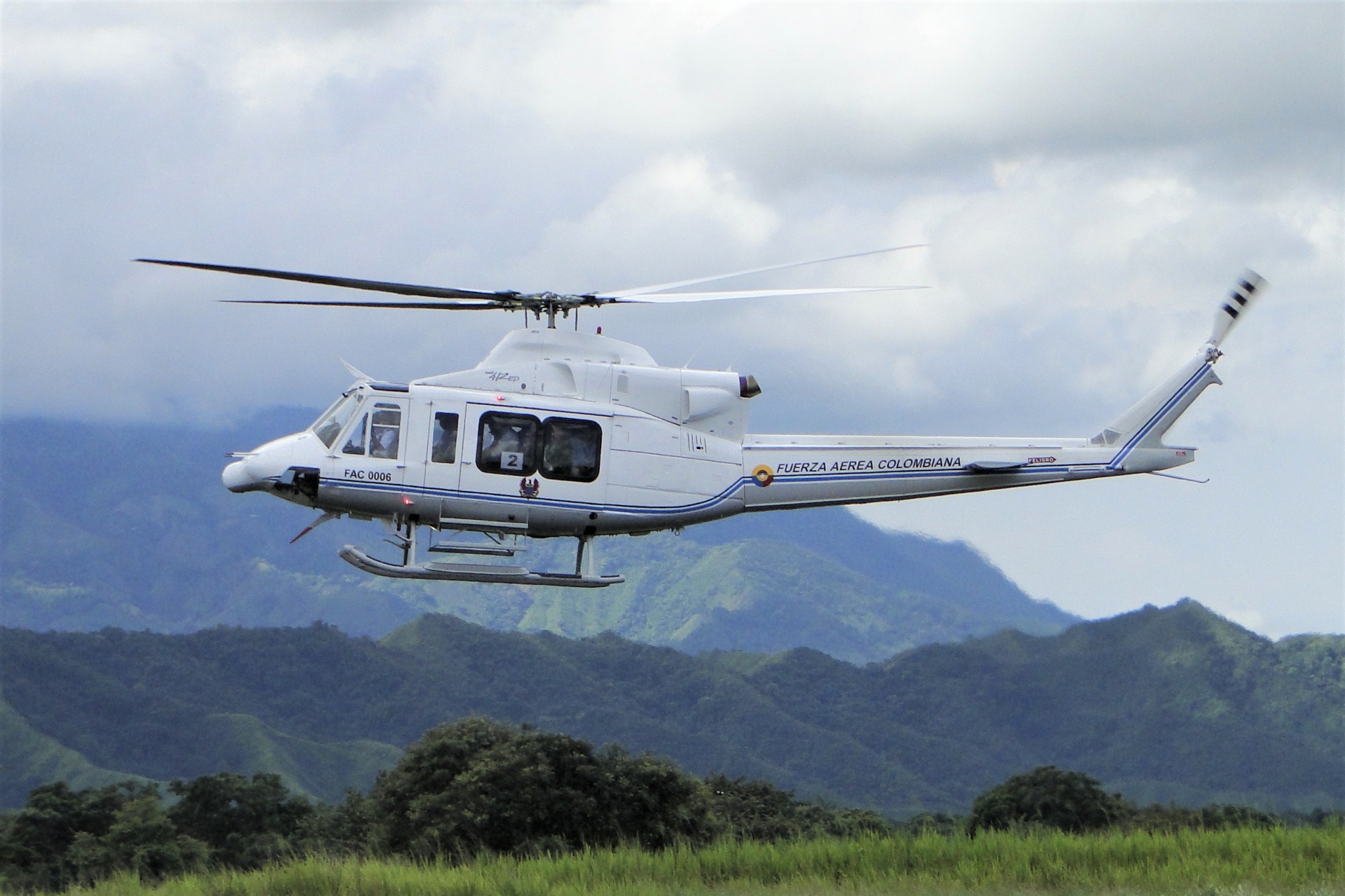 Acidente com helicóptero Bell 412 da Força Aérea Colombiana – Cavok Brasil