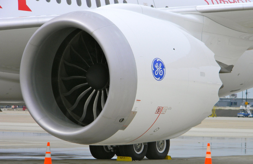 Boeing examina 767-X com motor do 777 para funções de carga e ...