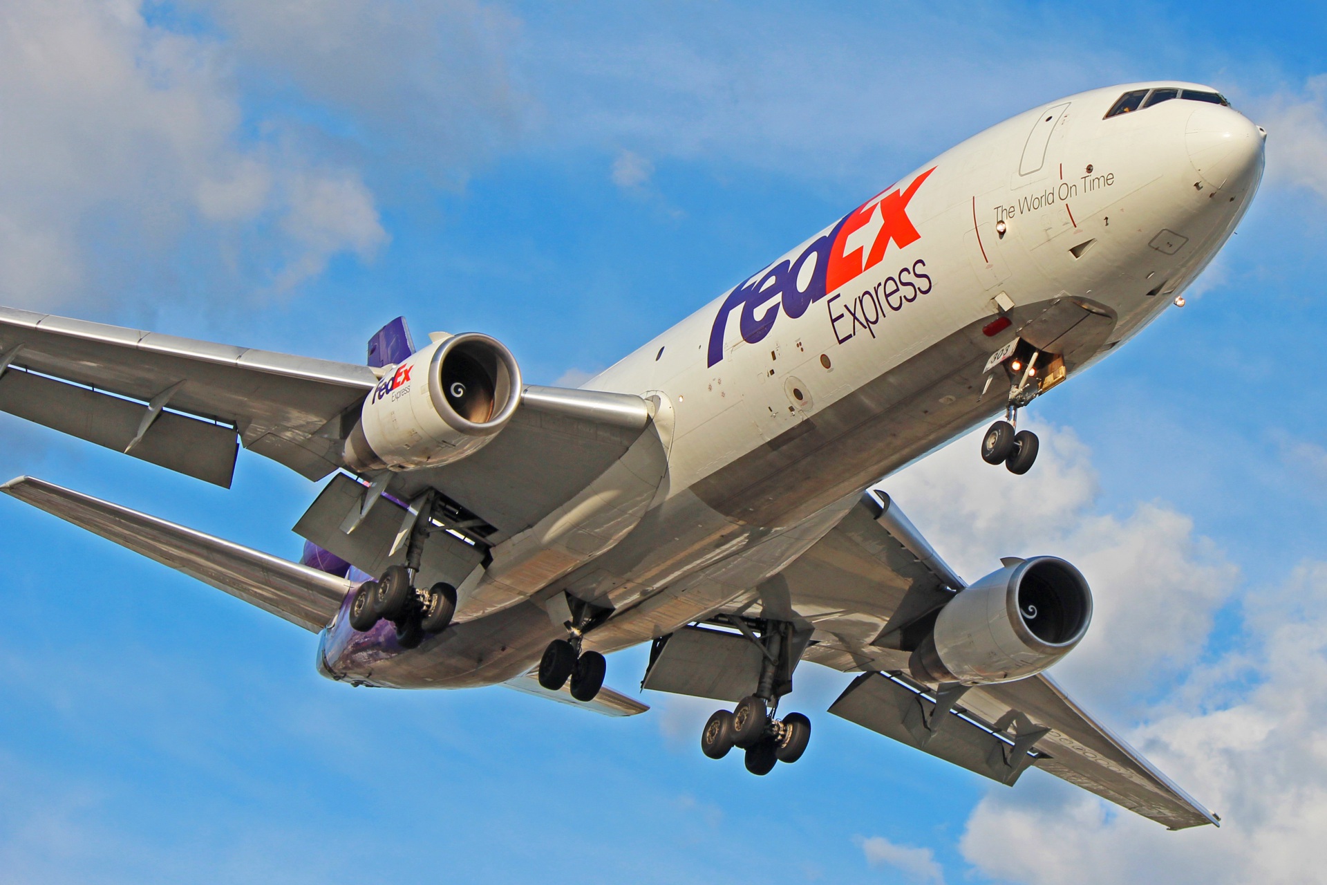 FedEx retirará de serviço todos seus cargueiros MD-10-10 e A310-300 até ...