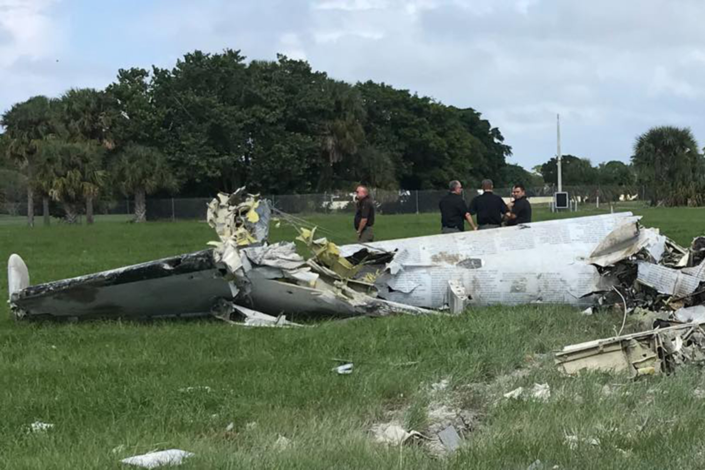 Acidente Com Ov 1 Mohawk Em Show Aéreo Nos Eua Cavok Brasil