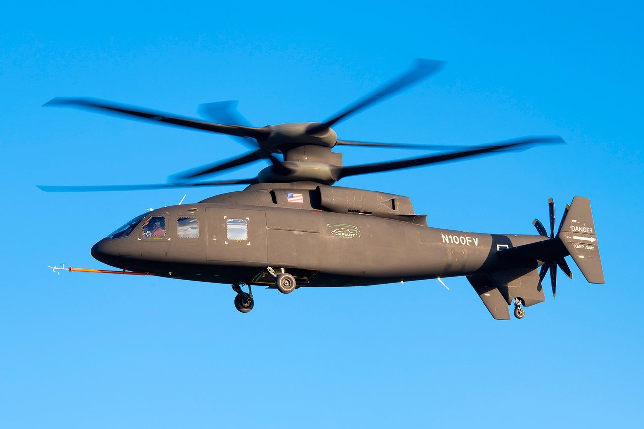 VÍDEO: Helicóptero SB>1 Defiant ultrapassa a velocidade de 100 nós em ...