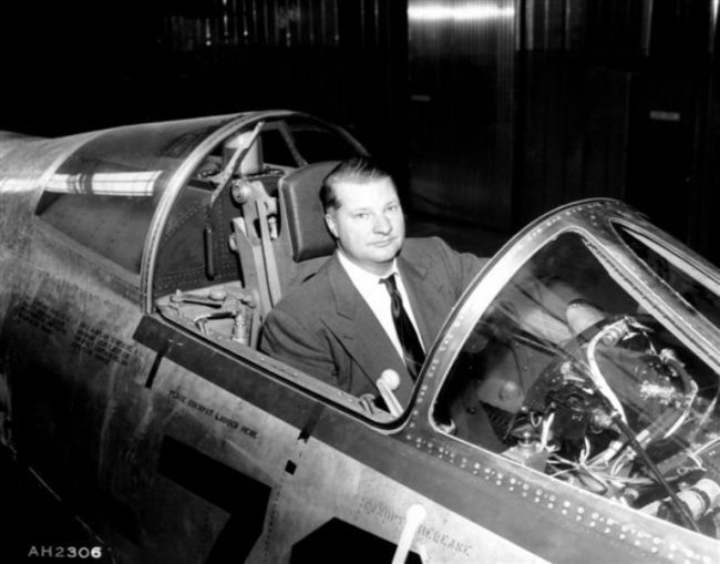 Clarence Leonard “Kelly” Johnson, o mago da Lockheed - Cavok Brasil ...