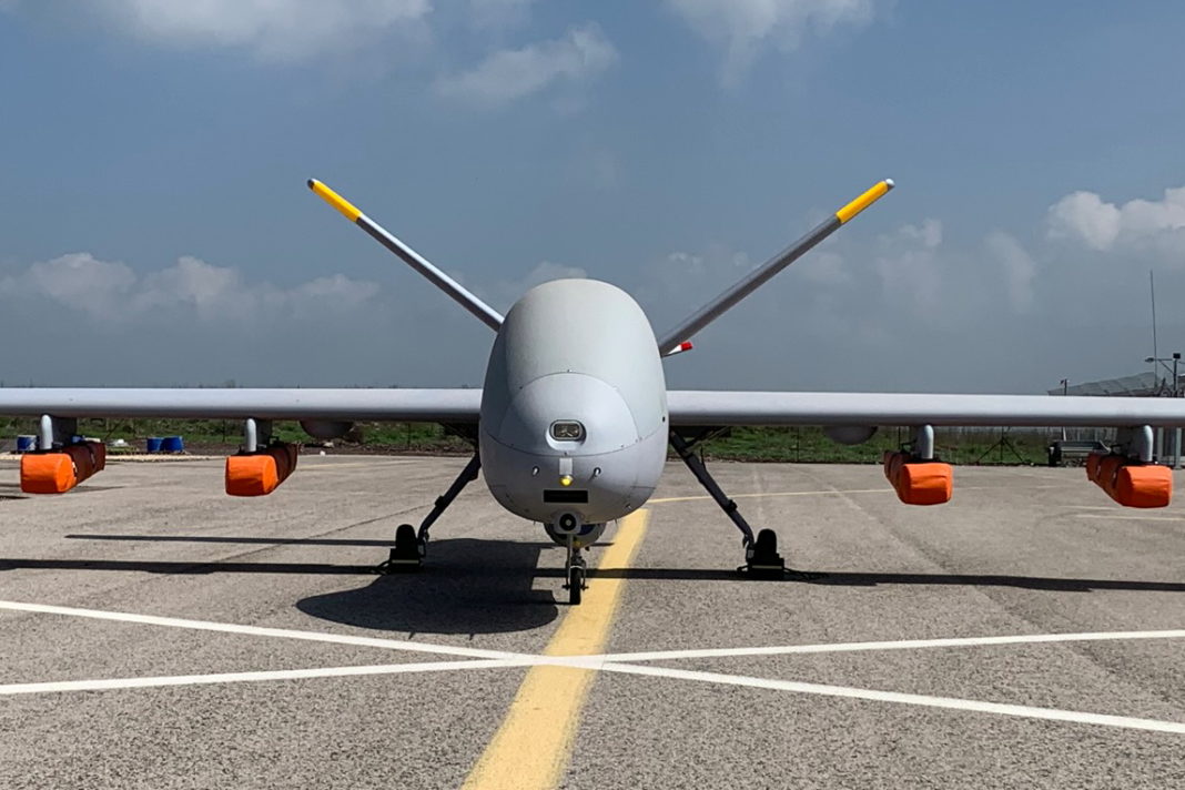 VÍDEO: Elbit Systems apresenta versão SAR do seu drone Hermes 900 ...