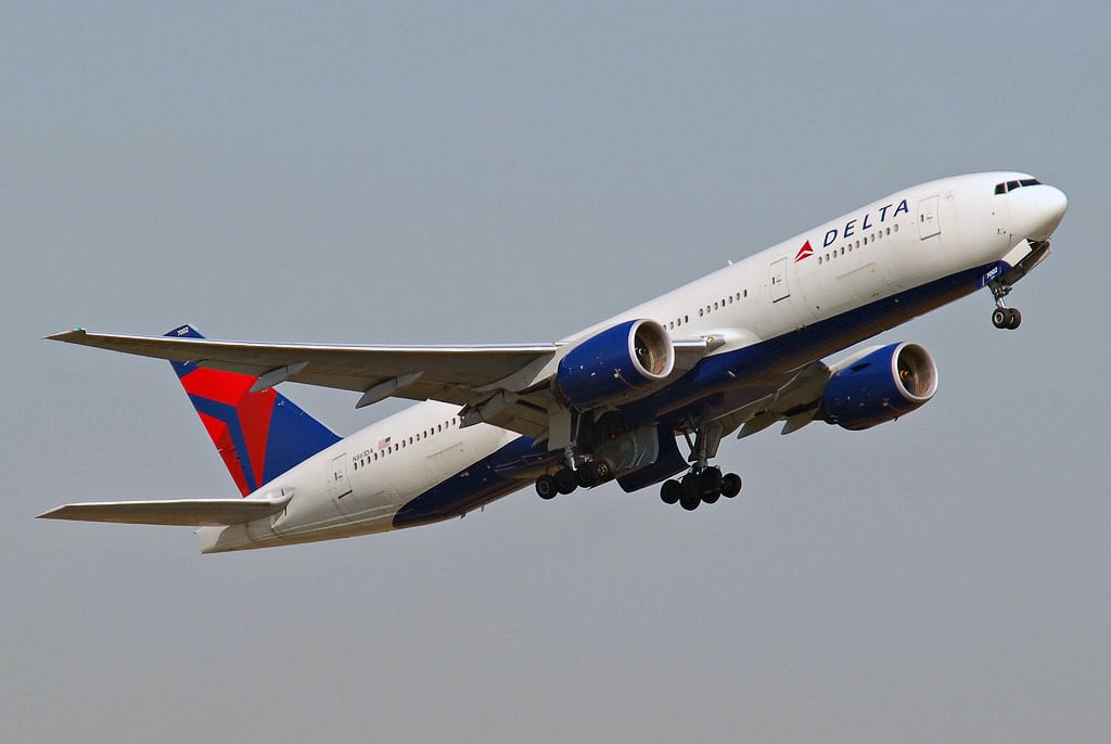 COVID-19: Delta aposentará todos seus Boeing 777 para economizar em ...