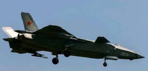 China inicia testes do caça J-20 no modo “Beast” semelhante ao usado ...