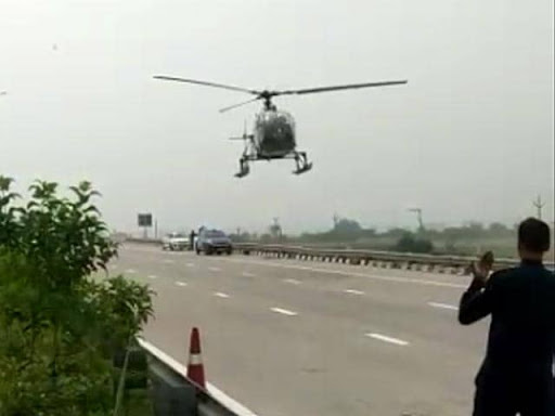VÍDEO: Helicóptero HAL Cheetah da Força Aérea da Índia pousa em ...