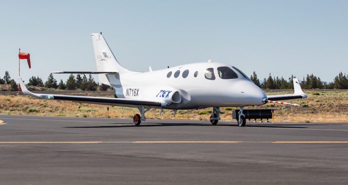 Voa o primeiro jatinho monomotor 716X da Stratos Aircraft – Cavok Brasil