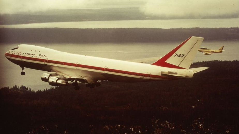 Boeing silenciosamente vai encerrando a fabricação do icônico jumbo 747 ...