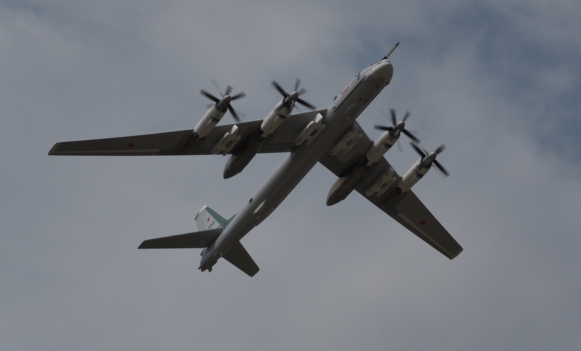 VÍDEO: Bombardeiro russo profundamente modernizado Tu-95MSM realiza seu ...