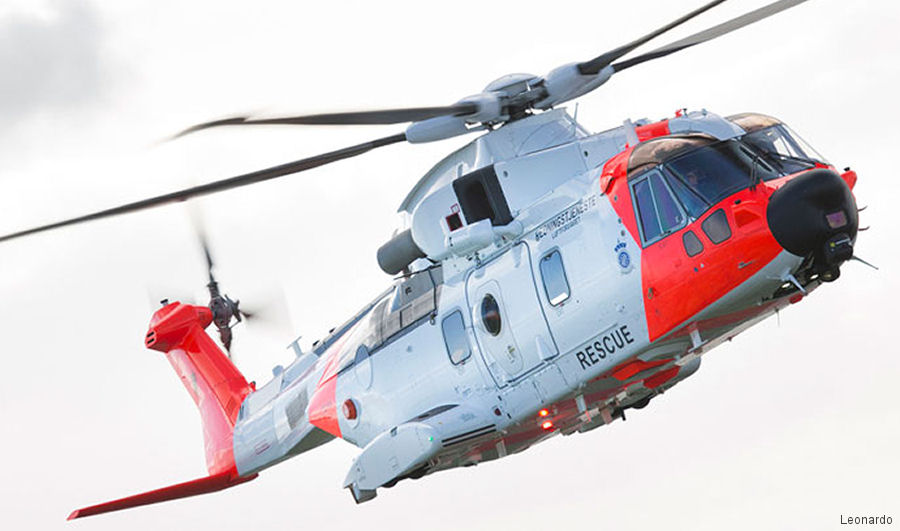 Primeiro dos novos helicópteros de resgate AW101 da Noruega é colocado ...