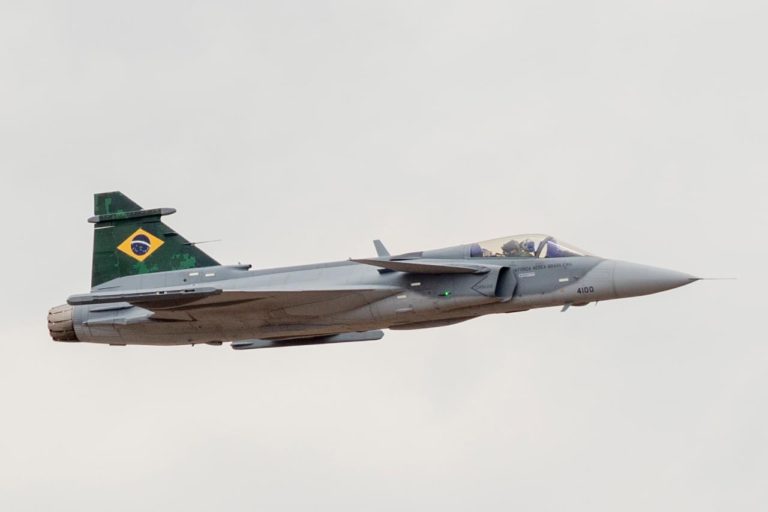 IMAGENS: F-39 Gripen é oficialmente apresentado no Brasil – Cavok Brasil
