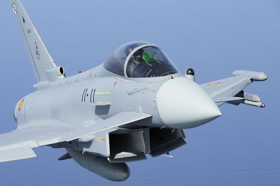 Projeto Halcon deve entregar 20 novos Eurofighters para a Espanha ...