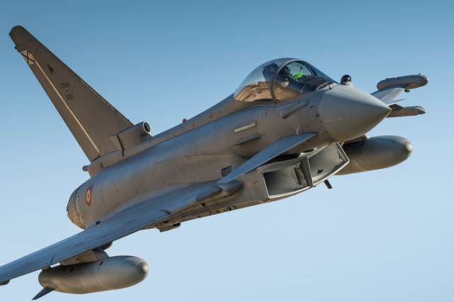 Projeto Halcon deve entregar 20 novos Eurofighters para a Espanha ...