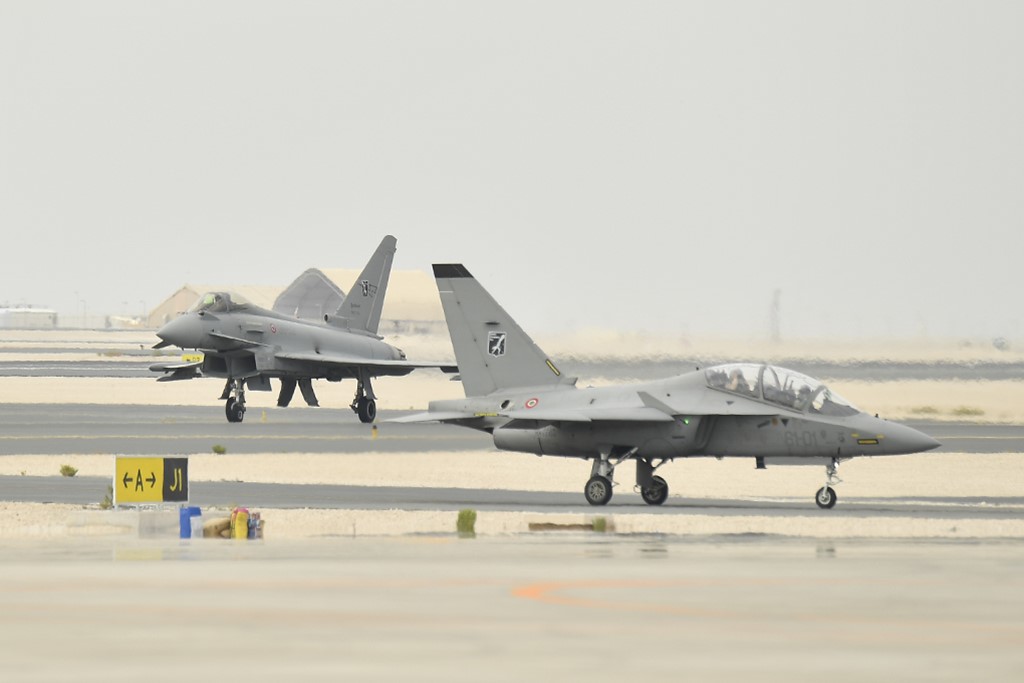 Catar mais próximo de assinar acordo para compra de treinadores ...