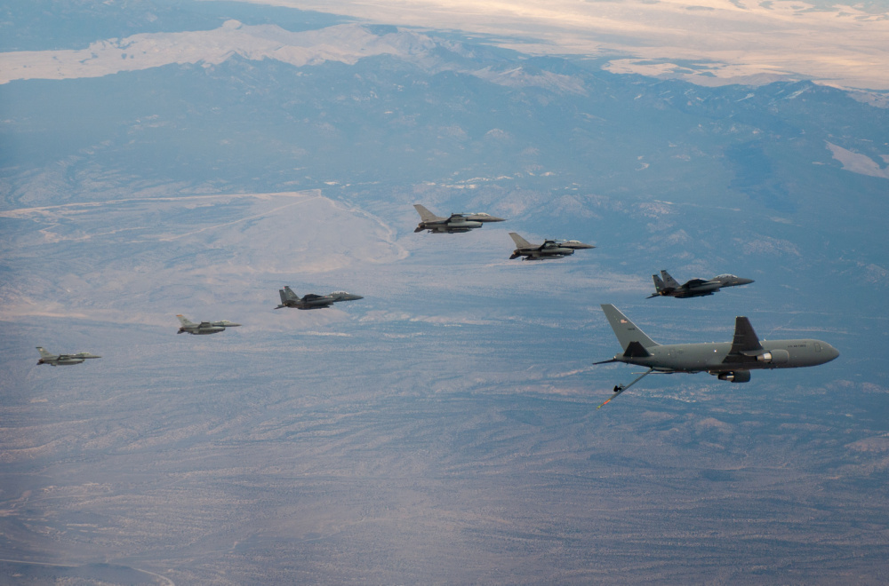 IMAGENS: USAF estabelece exercício “Black Flag” na Base Aérea Nellis ...
