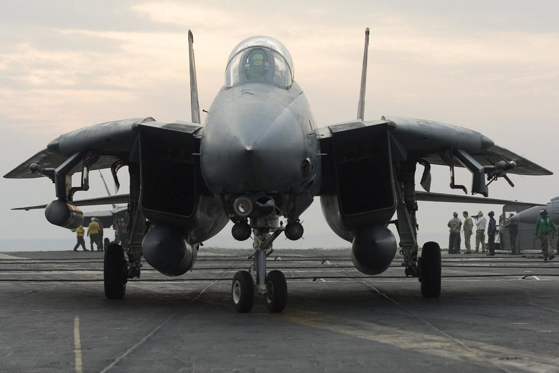 Como o F-14 Tomcat se tornou o bombardeiro ‘Bombcat’ – Cavok Brasil