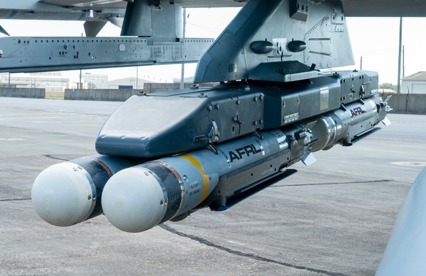 Força Aérea dos Estados Unidos testa bombas que se comunicam entre si ...